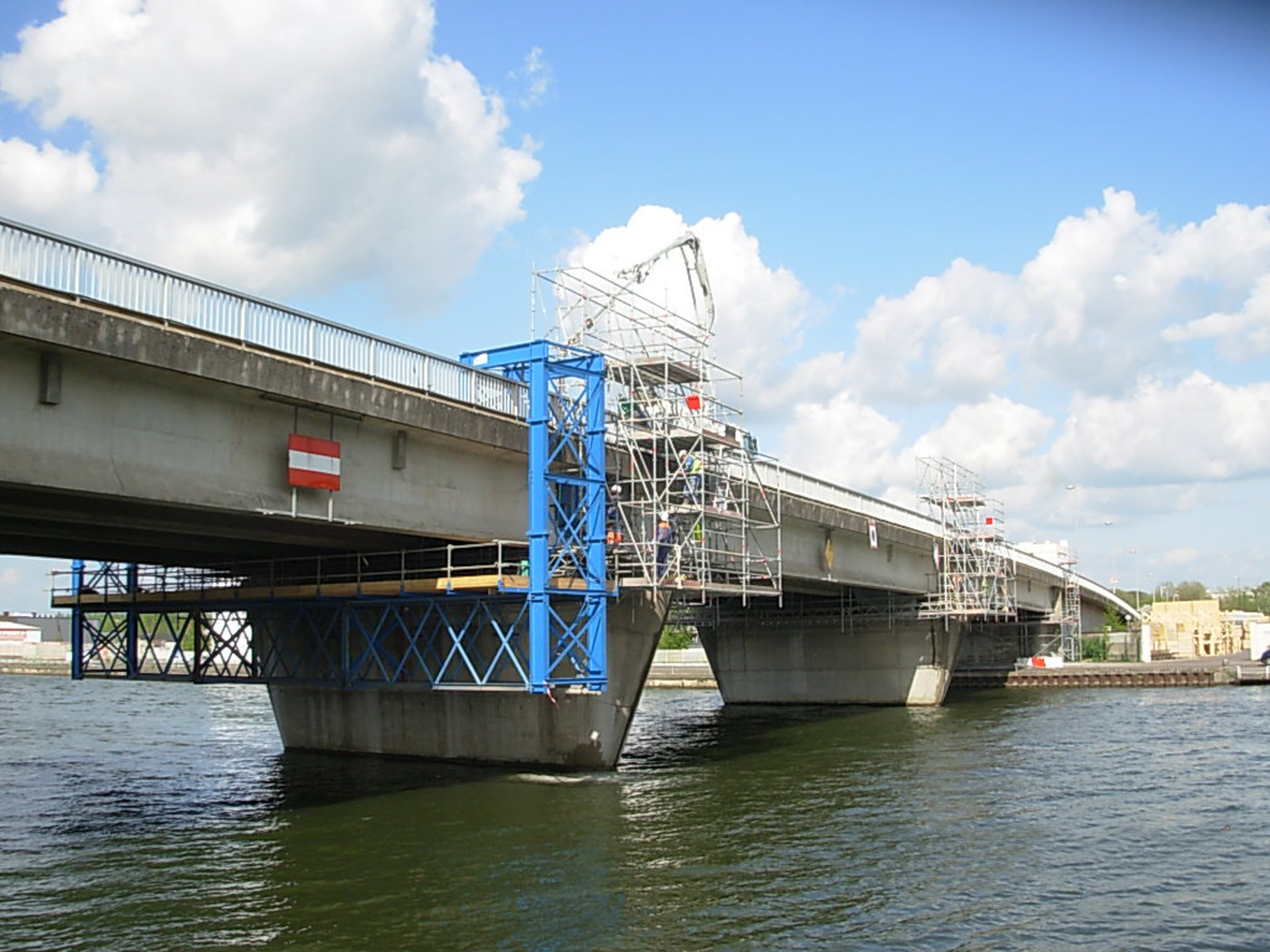 PRÉCONTRAINTE - PCB BTP